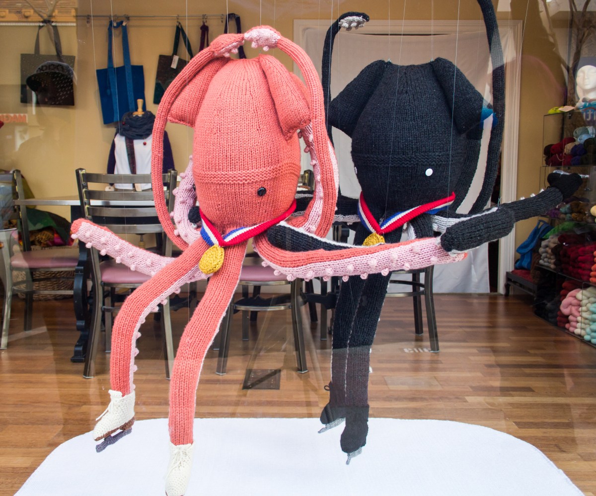 Winter Olympics Knit & Crochet Window Display | KNITS FOR LIFE