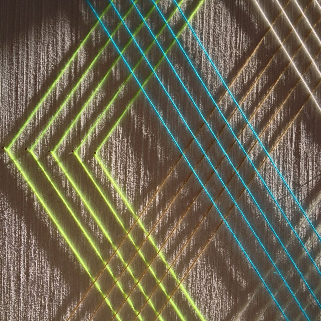 String Art Wall | KNITS FOR LIFE